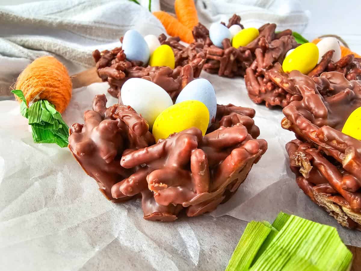 Easy Easter Nest Haystack Treats