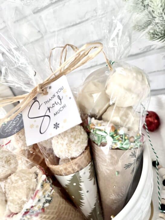 28 Of The Best Christmas Candy Recipes - For Gifts or Parties!