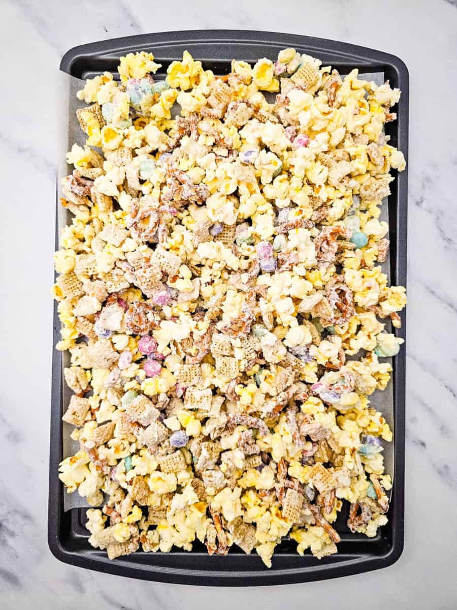 Bunny Bait Snack Mix for Easter!